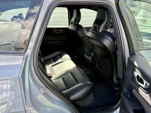 Grey Volvo XC60 2022 in Panevezys, with an engine capacity of 1.97 L and mileage of 209 thousand km for 24500 €, photo 23 on AUTOMOTO.COM.LV