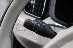 Grey Volvo XC60 2022 in Tukums, with an engine capacity of 2.00 L and mileage of 220 thousand km for 24900 €, photo 17 on AUTOMOTO.COM.LV