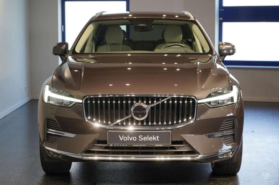 Серый Вольво ХС60 2022 в Вильнюс, объемом двигателя 1.97 л и пробегом 36 тыс. км за 37900 €, фото 5 на AUTOMOTO.COM.LV