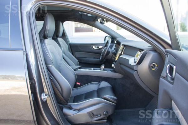 Pelēks Volvo XC60 2022 Tukums, ar dzinēja tilpumu 2.00 L un nobraukumu 158 tūkst. km par 30500 €, foto 11 vietnē AUTOMOTO.COM.LV