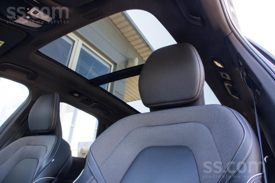 Pelēks Volvo XC60 2022 Tukums, ar dzinēja tilpumu 2.00 L un nobraukumu 158 tūkst. km par 30500 €, foto 12 vietnē AUTOMOTO.COM.LV