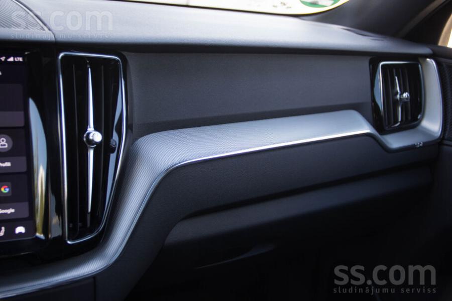 Pelēks Volvo XC60 2022 Tukums, ar dzinēja tilpumu 2.00 L un nobraukumu 158 tūkst. km par 30500 €, foto 20 vietnē AUTOMOTO.COM.LV