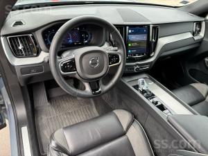 Pelēks Volvo XC60 2023 Rīga, ar dzinēja tilpumu 2.00 L un nobraukumu 70 tūkst. km par 43490 €, foto 8 vietnē AUTOMOTO.COM.LV