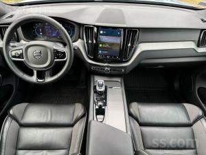 Pelēks Volvo XC60 2023 Rīga, ar dzinēja tilpumu 2.00 L un nobraukumu 70 tūkst. km par 43490 €, foto 11 vietnē AUTOMOTO.COM.LV