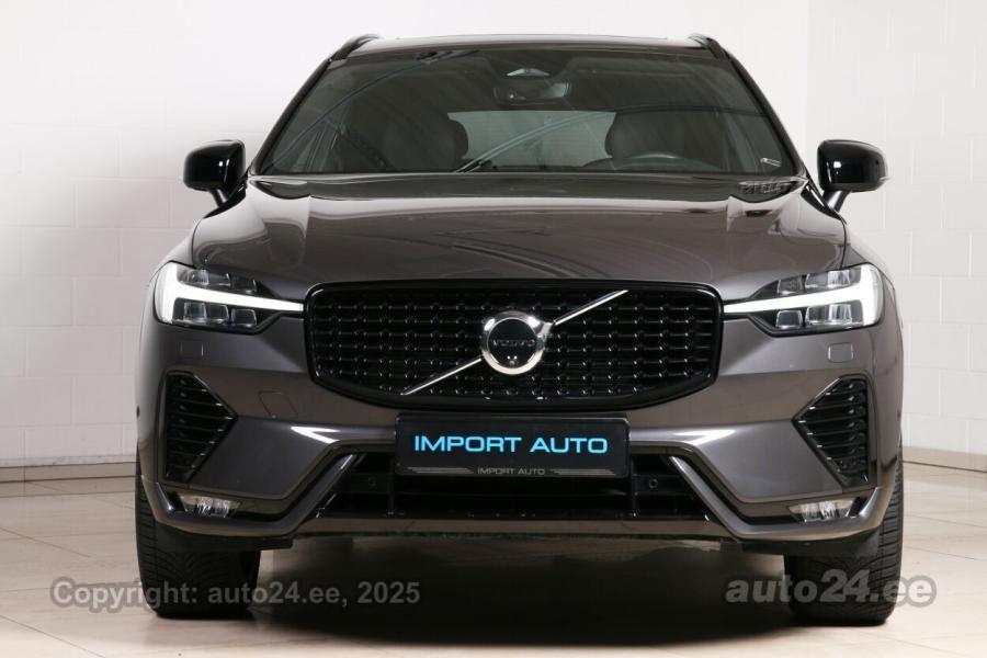 Pelēks Volvo XC60 2023 Tallina, ar dzinēja tilpumu 2.00 L un nobraukumu 32 tūkst. km par 49990 €, foto 2 vietnē AUTOMOTO.COM.LV