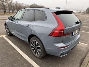 Grey Volvo XC60 2023 in Vilnius, with an engine capacity of 1.97 L and mileage of 18 thousand km for 43000 €, photo 7 on AUTOMOTO.COM.LV