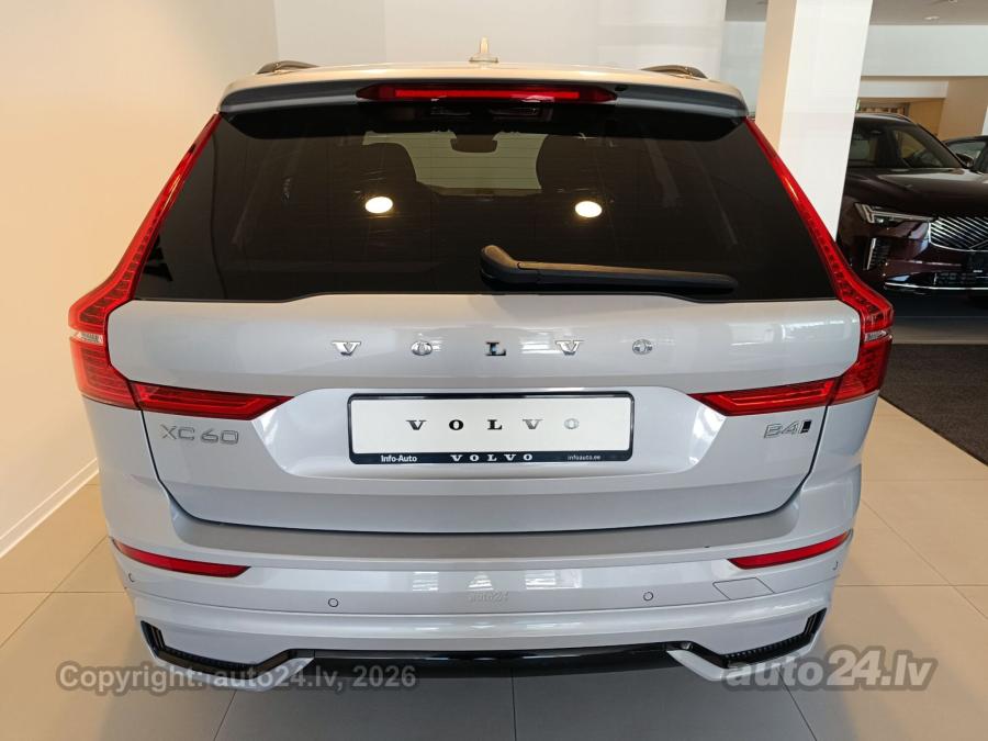 Pelēks Volvo XC60 2023 Tallina, ar dzinēja tilpumu 2.00 L un nobraukumu 182 tūkst. km par 34800 €, foto 6 vietnē AUTOMOTO.COM.LV