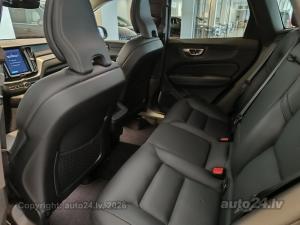 Pelēks Volvo XC60 2023 Tallina, ar dzinēja tilpumu 2.00 L un nobraukumu 182 tūkst. km par 34800 €, foto 8 vietnē AUTOMOTO.COM.LV