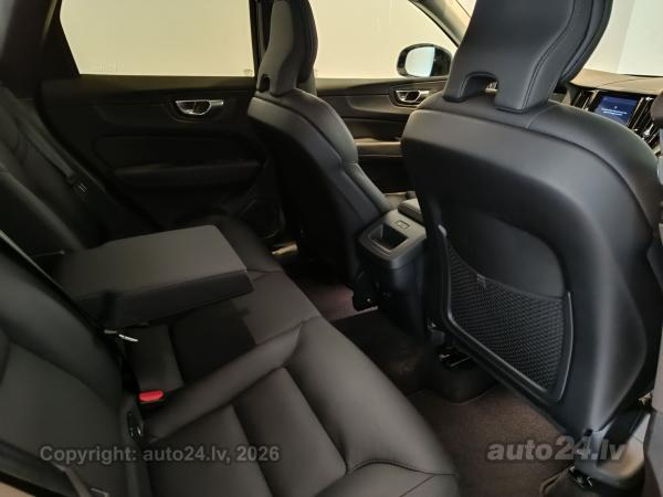 Pelēks Volvo XC60 2023 Tallina, ar dzinēja tilpumu 2.00 L un nobraukumu 182 tūkst. km par 34800 €, foto 9 vietnē AUTOMOTO.COM.LV