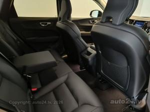 Pelēks Volvo XC60 2023 Tallina, ar dzinēja tilpumu 2.00 L un nobraukumu 182 tūkst. km par 34800 €, foto 10 vietnē AUTOMOTO.COM.LV