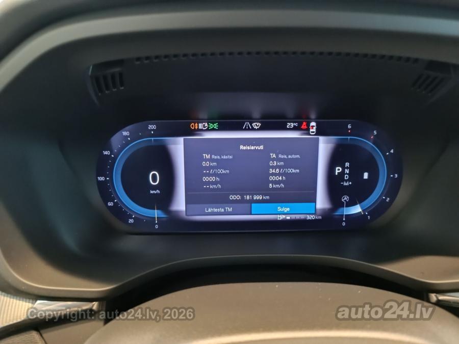 Pelēks Volvo XC60 2023 Tallina, ar dzinēja tilpumu 2.00 L un nobraukumu 182 tūkst. km par 34800 €, foto 12 vietnē AUTOMOTO.COM.LV