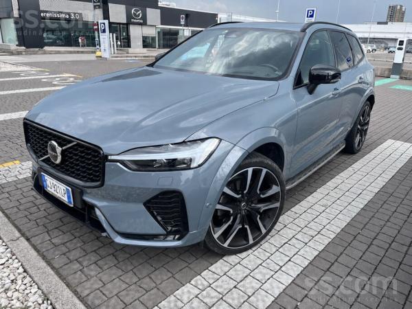 Grey Volvo XC60 2023 in Jurmala, with an engine capacity of 2.00 L and mileage of 175 thousand km for 28990 €, photo 1 on AUTOMOTO.COM.LV