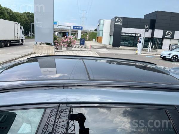 Grey Volvo XC60 2023 in Jurmala, with an engine capacity of 2.00 L and mileage of 175 thousand km for 28990 €, photo 6 on AUTOMOTO.COM.LV