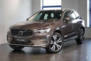 Grey Volvo XC60 2023 in Vilnius, with an engine capacity of 1.97 L and mileage of 99 thousand km for 38900 €, photo  on AUTOMOTO.COM.LV