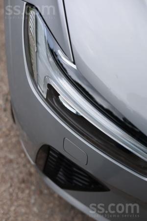 Grey Volvo XC60 2023 in Talsi, with an engine capacity of 2.00 L and mileage of 145 thousand km for 36900 €, photo 12 on AUTOMOTO.COM.LV