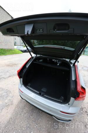 Grey Volvo XC60 2023 in Talsi, with an engine capacity of 2.00 L and mileage of 145 thousand km for 36900 €, photo 28 on AUTOMOTO.COM.LV