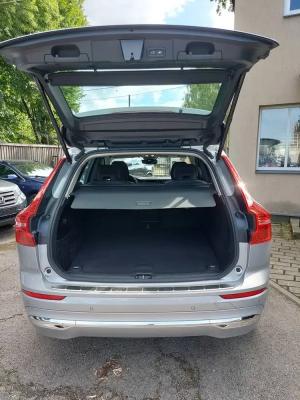 Pelēks Volvo XC60 2023 Rīga, ar dzinēja tilpumu 2.00 L un nobraukumu 80 tūkst. km par 35000 €, foto 19 vietnē AUTOMOTO.COM.LV