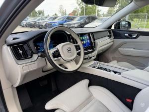 Grey Volvo XC60 2023 in Siauliai, with an engine capacity of 1.97 L and mileage of 213 thousand km for 29990 €, photo 13 on AUTOMOTO.COM.LV