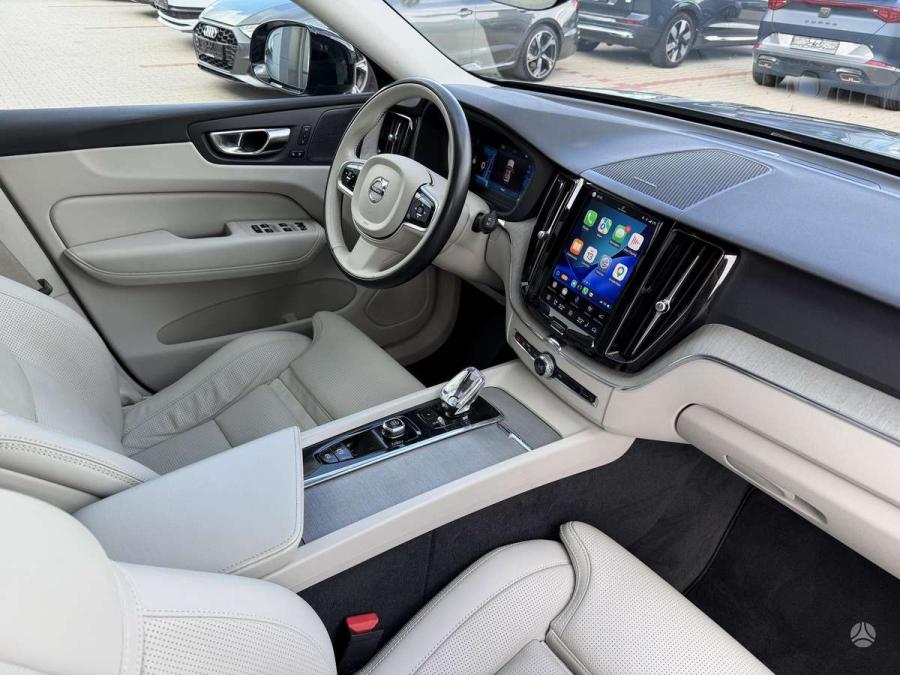 Grey Volvo XC60 2023 in Siauliai, with an engine capacity of 1.97 L and mileage of 213 thousand km for 29990 €, photo 20 on AUTOMOTO.COM.LV