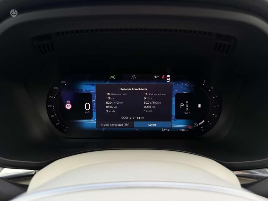 Grey Volvo XC60 2023 in Siauliai, with an engine capacity of 1.97 L and mileage of 213 thousand km for 29990 €, photo 32 on AUTOMOTO.COM.LV