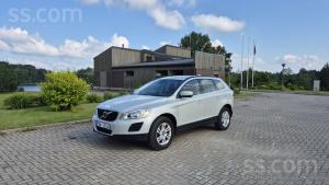 Pelēks Volvo XC60 2023 Rīga, ar dzinēja tilpumu 2.00 L un nobraukumu 228 tūkst. km par 9000 €, foto  vietnē AUTOMOTO.COM.LV
