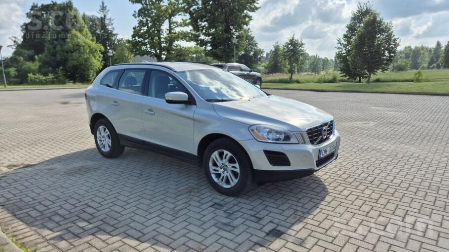 Pelēks Volvo XC60 2023 Rīga, ar dzinēja tilpumu 2.00 L un nobraukumu 228 tūkst. km par 9000 €, foto 7 vietnē AUTOMOTO.COM.LV