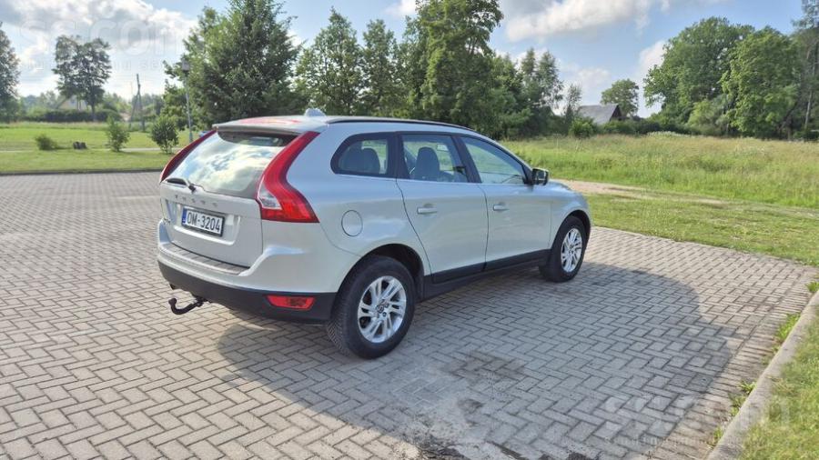 Pelēks Volvo XC60 2023 Rīga, ar dzinēja tilpumu 2.00 L un nobraukumu 228 tūkst. km par 9000 €, foto 8 vietnē AUTOMOTO.COM.LV