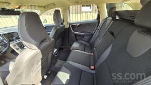 Pelēks Volvo XC60 2023 Rīga, ar dzinēja tilpumu 2.00 L un nobraukumu 228 tūkst. km par 9000 €, foto 16 vietnē AUTOMOTO.COM.LV