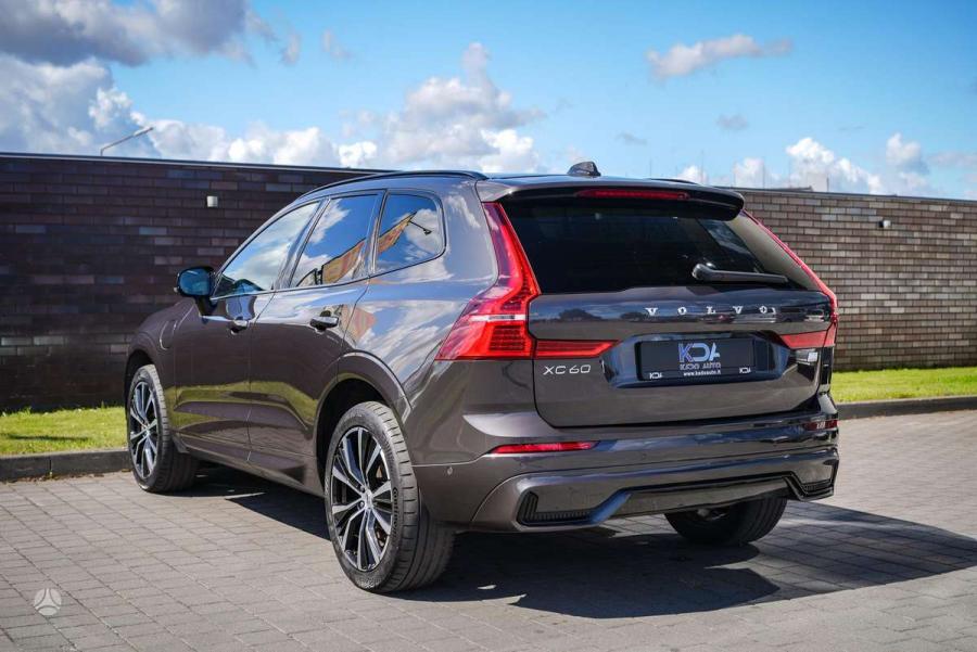 Pelēks Volvo XC60 2023 Marijampole, ar dzinēja tilpumu 1.97 L un nobraukumu 123 tūkst. km par 32450 €, foto 10 vietnē AUTOMOTO.COM.LV
