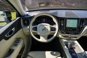 Pelēks Volvo XC60 2023 Marijampole, ar dzinēja tilpumu 1.97 L un nobraukumu 123 tūkst. km par 32450 €, foto 21 vietnē AUTOMOTO.COM.LV