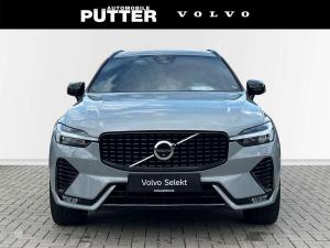 Pelēks Volvo XC60 2023 Viļņa, ar dzinēja tilpumu 1.97 L un nobraukumu 87 tūkst. km par 42190 €, foto 3 vietnē AUTOMOTO.COM.LV