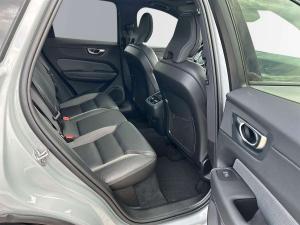 Pelēks Volvo XC60 2023 Viļņa, ar dzinēja tilpumu 1.97 L un nobraukumu 87 tūkst. km par 42190 €, foto 14 vietnē AUTOMOTO.COM.LV