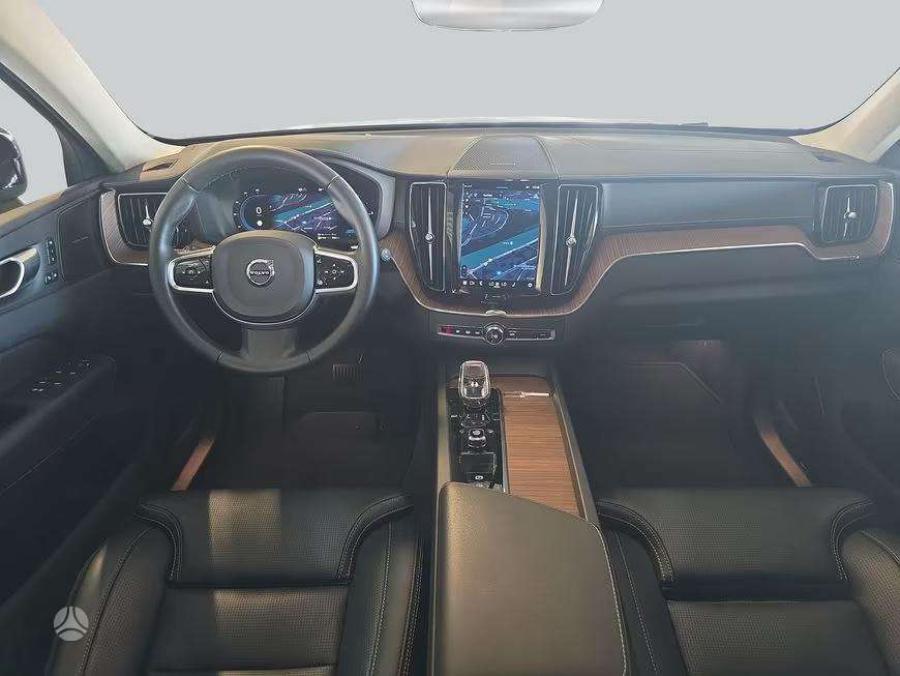 Pelēks Volvo XC60 2023 Viļņa, ar dzinēja tilpumu 1.97 L un nobraukumu 26 tūkst. km par 50990 €, foto 10 vietnē AUTOMOTO.COM.LV