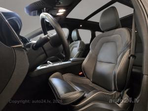 Pelēks Volvo XC60 2023 Paide, ar dzinēja tilpumu 2.00 L un nobraukumu 51 tūkst. km par 47900 €, foto 12 vietnē AUTOMOTO.COM.LV