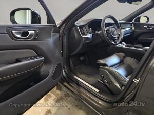 Pelēks Volvo XC60 2023 Paide, ar dzinēja tilpumu 2.00 L un nobraukumu 51 tūkst. km par 47900 €, foto 13 vietnē AUTOMOTO.COM.LV