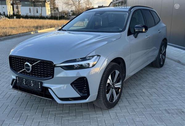 Grey Volvo XC60 2024 in Kaunas, with an engine capacity of 1.97 L and mileage of 11 thousand km for 38000 €, photo 1 on AUTOMOTO.COM.LV