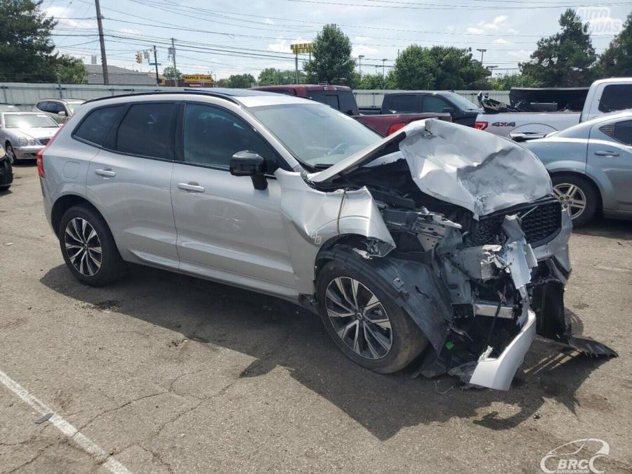 Grey Volvo XC60 2024 in Avizieniai, with an engine capacity of 2.00 L and mileage of 18 thousand km for 36500 €, photo 34 on AUTOMOTO.COM.LV
