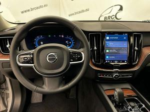 Grey Volvo XC60 2024 in Vilnius, with an engine capacity of 1.97 L and mileage of 18 thousand km for 29500 €, photo 14 on AUTOMOTO.COM.LV