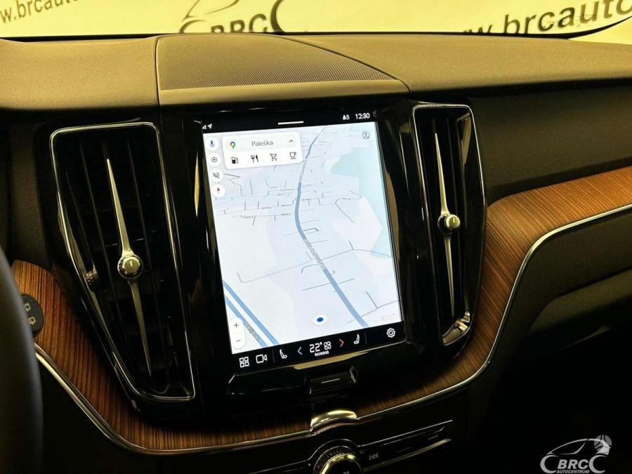 Grey Volvo XC60 2024 in Vilnius, with an engine capacity of 1.97 L and mileage of 18 thousand km for 29500 €, photo 20 on AUTOMOTO.COM.LV
