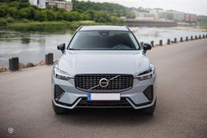 Серый Вольво ХС60 2024 в Каунас, объемом двигателя 1.97 л и пробегом 25 тыс. км за 35000 €, фото 5 на AUTOMOTO.COM.LV