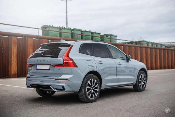 Pelēks Volvo XC60 2024 Kauņa, ar dzinēja tilpumu 1.97 L un nobraukumu 25 tūkst. km par 35000 €, foto 7 vietnē AUTOMOTO.COM.LV