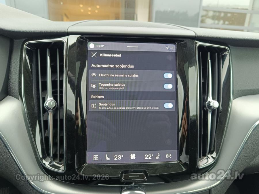 Pelēks Volvo XC60 2024 Tallina, ar dzinēja tilpumu 2.00 L un nobraukumu 54 tūkst. km par 39990 €, foto 19 vietnē AUTOMOTO.COM.LV