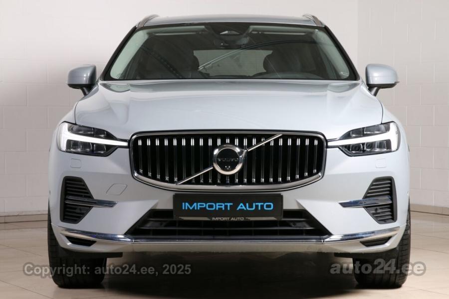 Pelēks Volvo XC60 2025 Tallina, ar dzinēja tilpumu 2.00 L un nobraukumu 23 tūkst. km par 56990 €, foto 2 vietnē AUTOMOTO.COM.LV