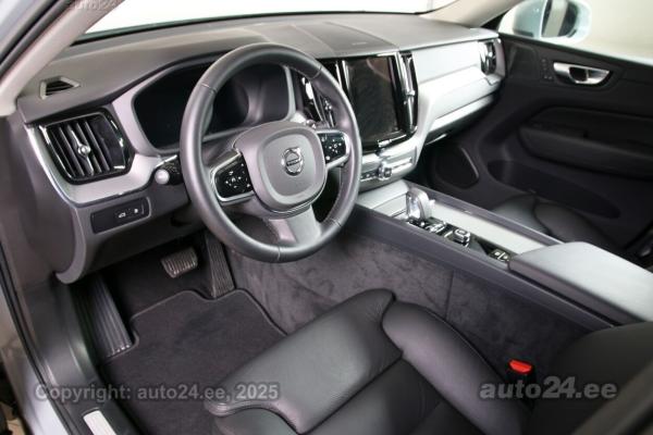 Pelēks Volvo XC60 2025 Tallina, ar dzinēja tilpumu 2.00 L un nobraukumu 23 tūkst. km par 56990 €, foto 7 vietnē AUTOMOTO.COM.LV