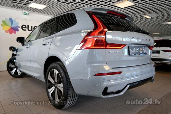 Pelēks Volvo XC60 2025 Tallina, ar dzinēja tilpumu 2.00 L un nobraukumu 15 tūkst. km par 55900 €, foto 3 vietnē AUTOMOTO.COM.LV