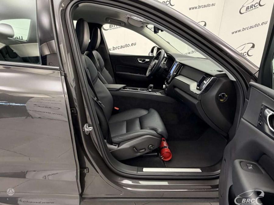 Pelēks Volvo XC60 2025 Viļņa, ar dzinēja tilpumu 1.97 L un nobraukumu 25 tūkst. km par 38900 €, foto 6 vietnē AUTOMOTO.COM.LV