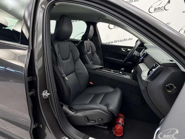 Grey Volvo XC60 2025 in Vilnius, with an engine capacity of 1.97 L and mileage of 25 thousand km for 38900 €, photo 8 on AUTOMOTO.COM.LV