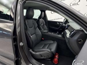 Pelēks Volvo XC60 2025 Viļņa, ar dzinēja tilpumu 1.97 L un nobraukumu 25 tūkst. km par 38900 €, foto 9 vietnē AUTOMOTO.COM.LV