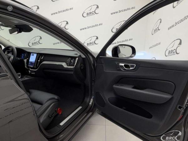 Grey Volvo XC60 2025 in Vilnius, with an engine capacity of 1.97 L and mileage of 25 thousand km for 38900 €, photo 9 on AUTOMOTO.COM.LV