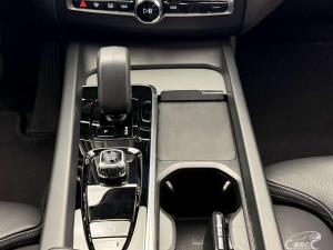 Pelēks Volvo XC60 2025 Viļņa, ar dzinēja tilpumu 1.97 L un nobraukumu 25 tūkst. km par 38900 €, foto 20 vietnē AUTOMOTO.COM.LV